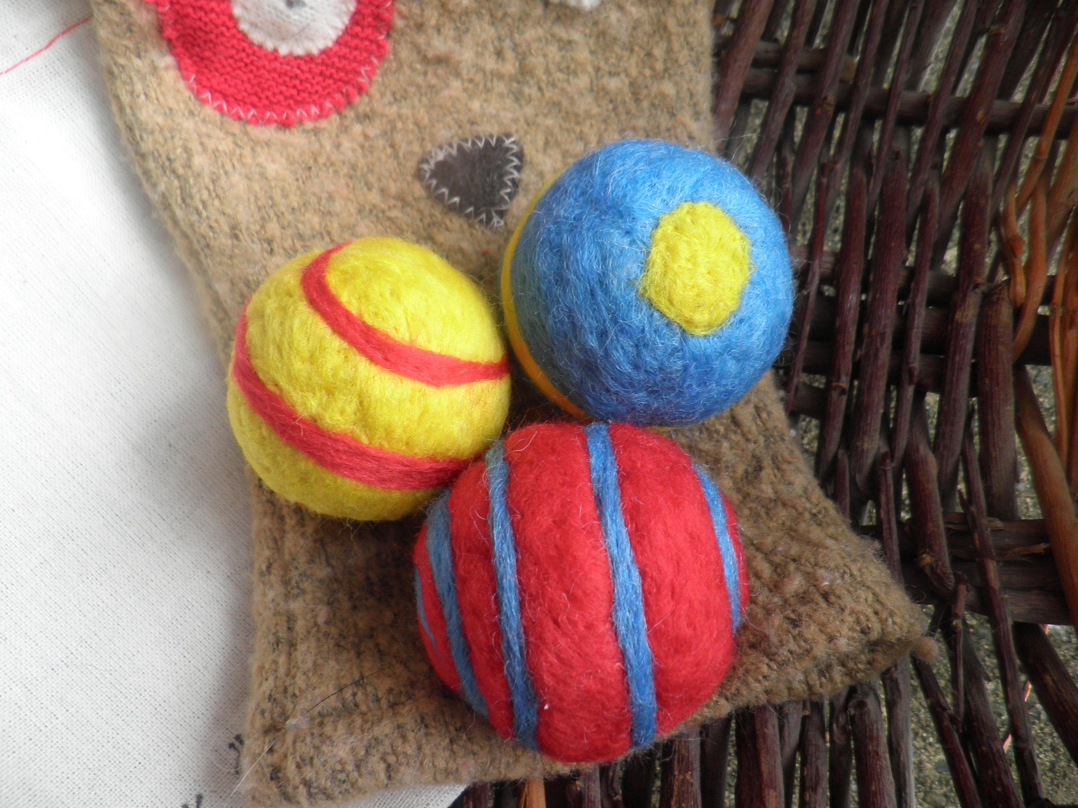 Waldorf Inspired. Lavender Filled Wool Toy Balls. Vibrant Sensory Toys ...